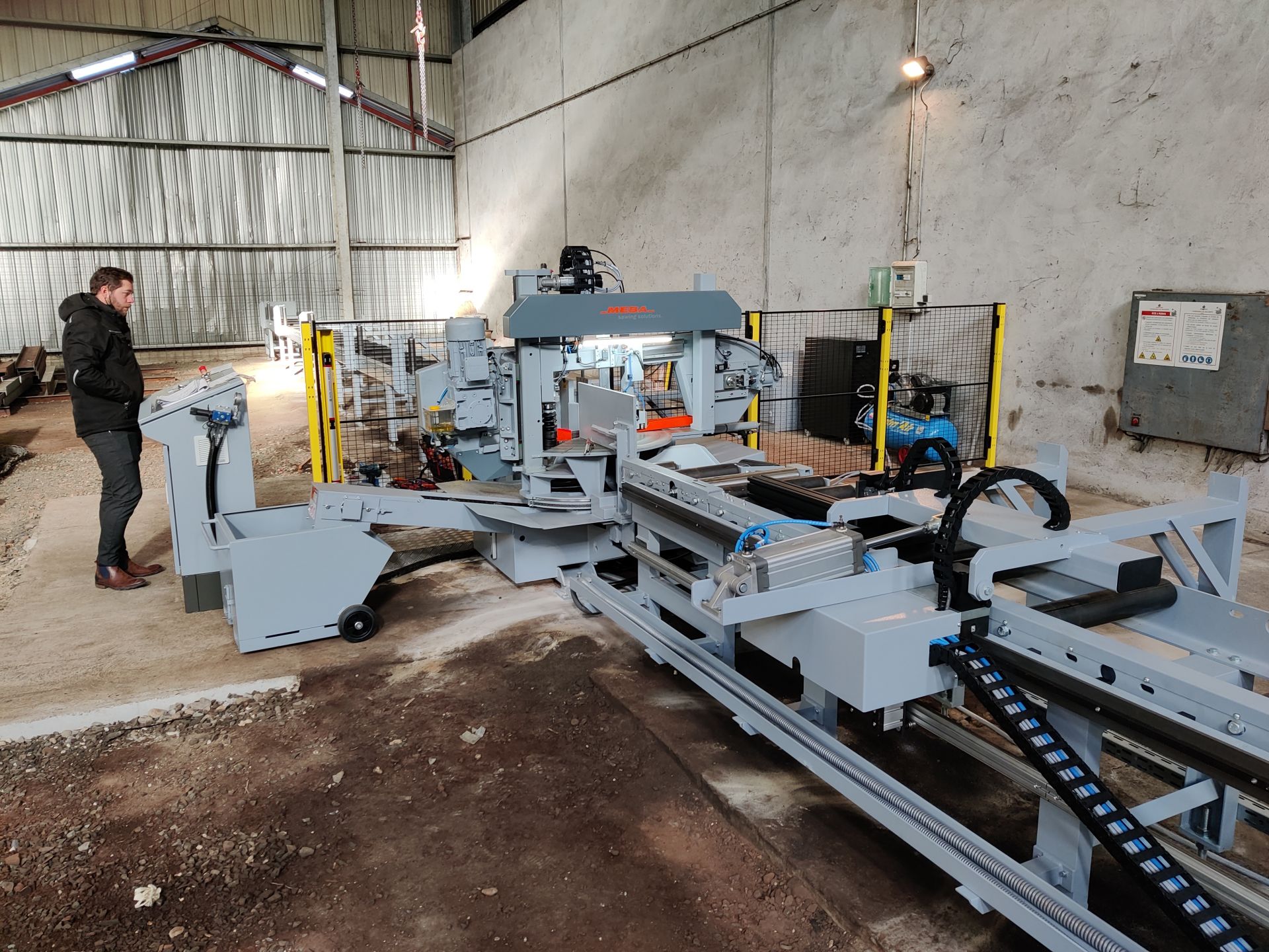 MEBAeco 335 DG Metal-Fabricator-Edition | Halbautomatische ...